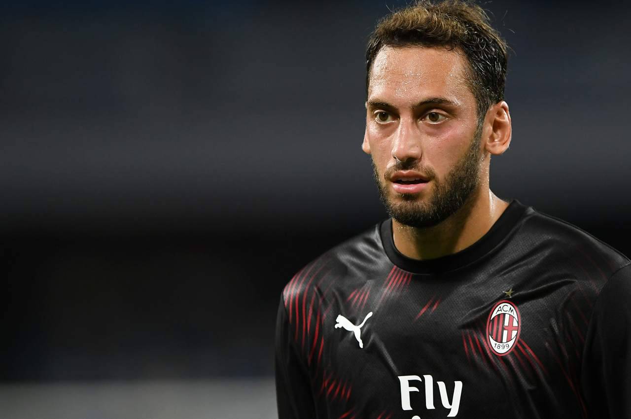 Calhanoglu via a gennaio: il Milan tratta con l'Atletico Madrid