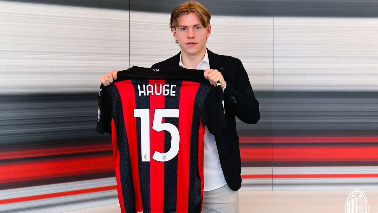 Milan, Hauge: "Settimana indimenticabile. Imparerò da Ibra"