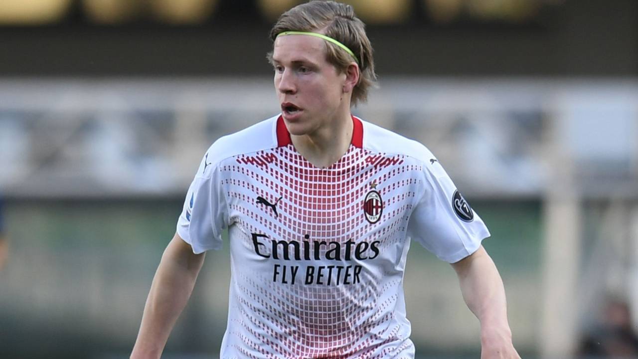 Hauge out in Europa League: oggi gioca con il Milan Primavera