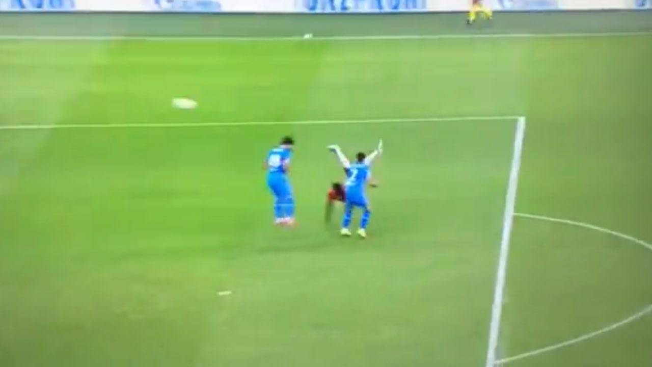 Milan-Atletico Madrid, l'incredibile rovesciata di Leao: esecuzione ...