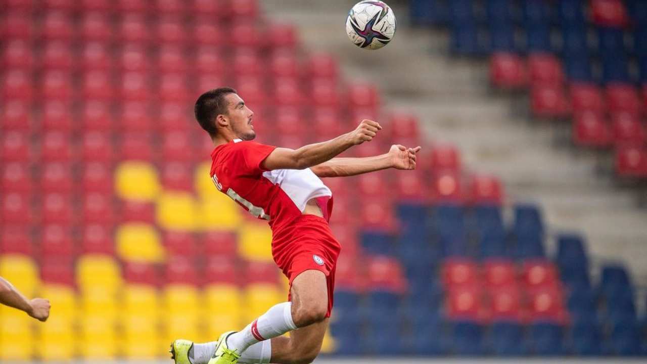 Milan, occhi sull'attaccante del Salisburgo | È il figlio di un ex ...