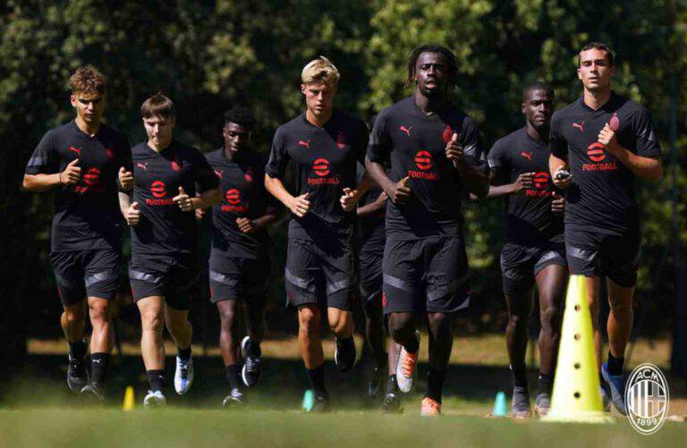 Milan, ha 14 anni ed è un fenomeno: si allena già con la Primavera